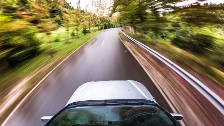 What You Need to do if You Get Caught Speeding | DRIVINGLAWS.co.uk