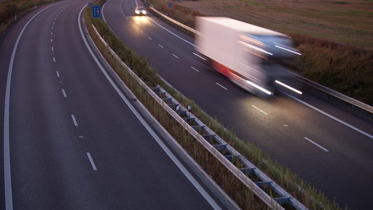 HGVs and Speeding: Laws and Consequences | DRIVINGLAWS.co.uk